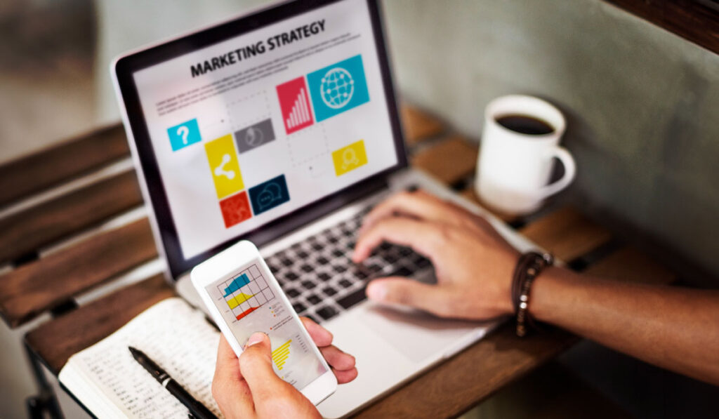 Professional Course in Digital Marketing - Learning for Career